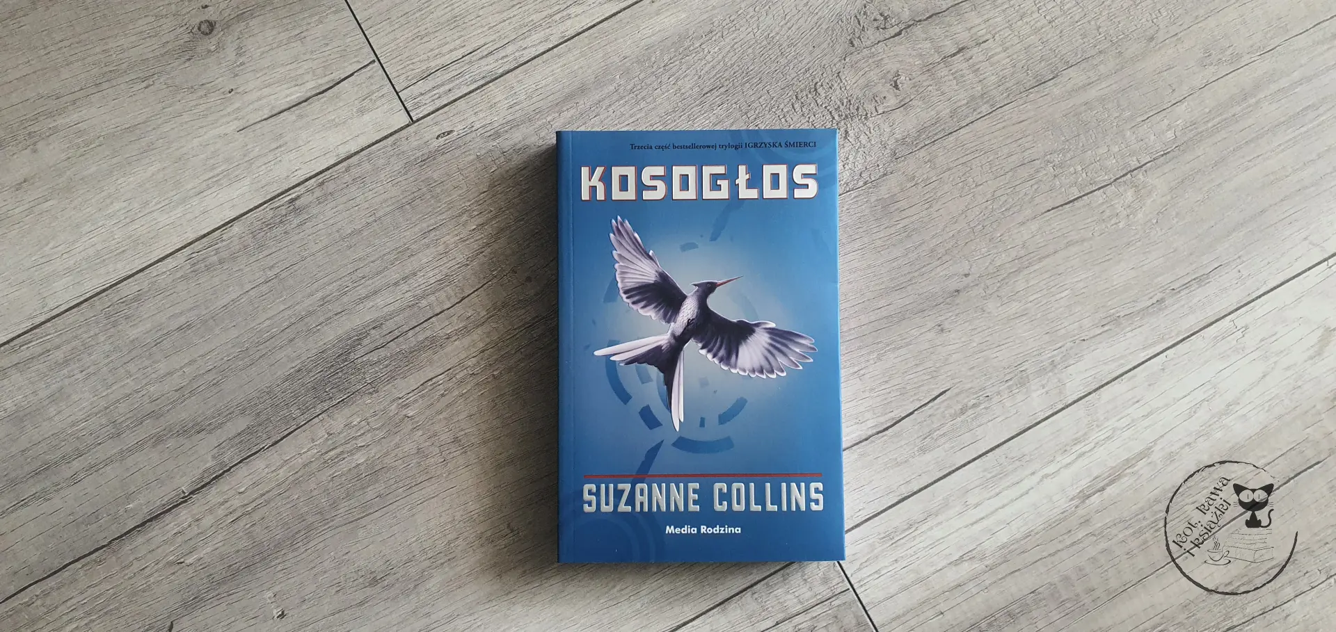 „Kosogłos”- Suzanne Collins - recenzja - Kot, kawa i książki